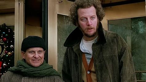 Joe Pesci Reveals Home Alone Stunt That Went Wrong