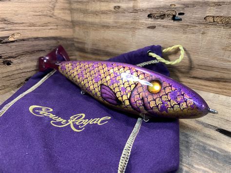 10 Crown Royal Series Slo Flo Musky Baits