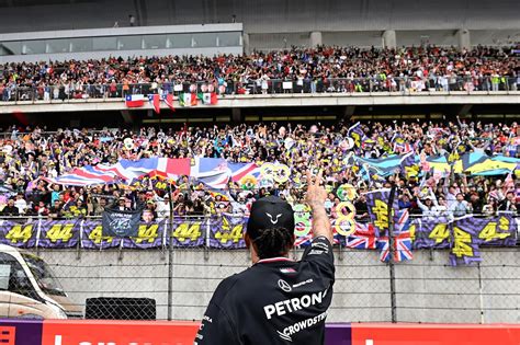F1、2021年シーズンよりアストンマーティンのセーフティカー＆メディカルカーを使用。メルセデスも継続 Autosport Web
