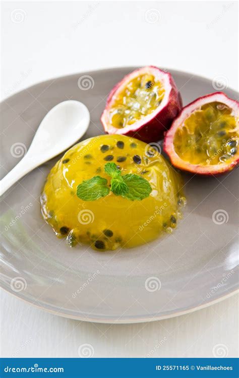 Passion Fruit Jelly Stock Image Image Of Spoon Cooking 25571165