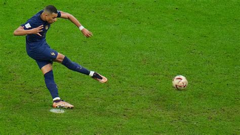 2 Goals In 97 Seconds Kylian Mbappe Produces Moment Of Magic To Stun