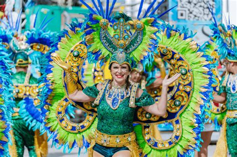 The One Happy Island Shines Bright For Arubas 70th Carnival
