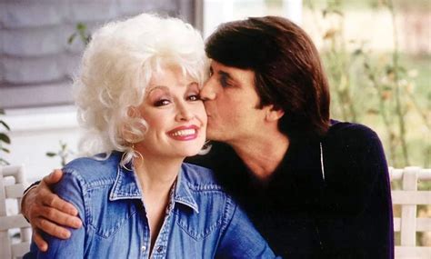 Dolly Parton Shares Heartbreaking Tribute To Late Husband Carl Dean As