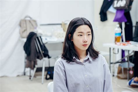 우린 누구의 인생을 산걸까 개막 2주 앞둔 뮤지컬 ‘수레바퀴 아래서의 치열한 연습실 현장 문화포커스