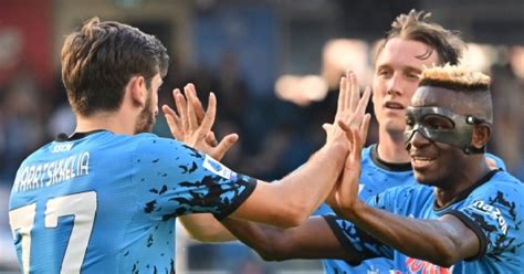 김민재 풀타임 선제골 기점 나폴리 사수올로 4 0 완파→13연승 오시멘 해트트릭