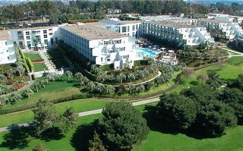 Hilton La Jolla Torrey Pines Sells For 165 Million Cre Market Beat