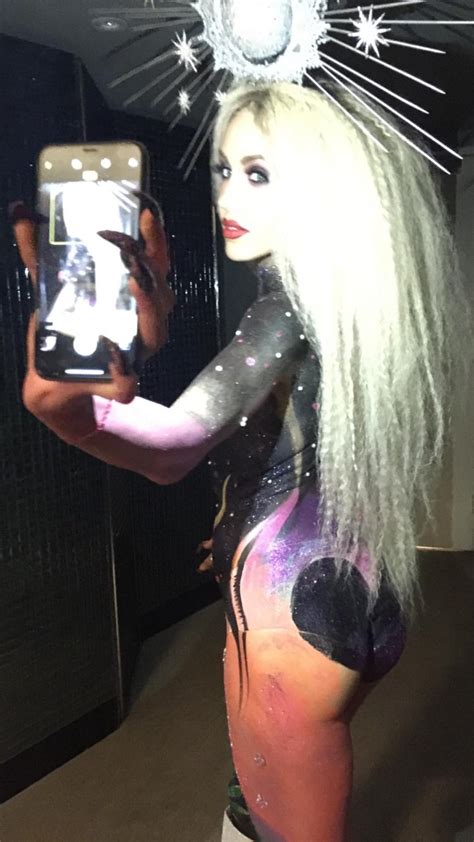 Imogen Anthony Topless Pics Gifs Thefappening