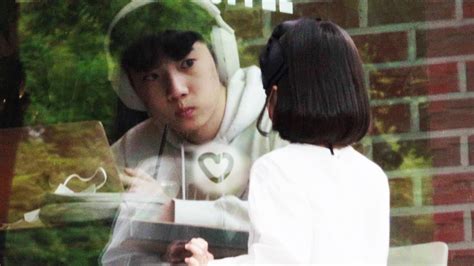 어린아이가 창문에 하트를 그려준다면 Youtube