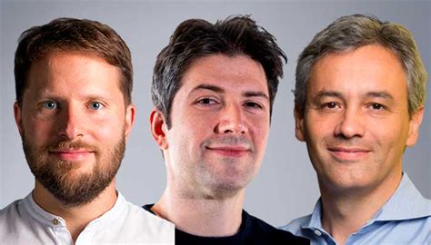 Beam Management In Mmwave Networks Using Deep Waveform Learning