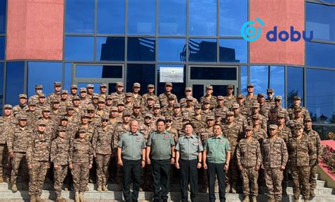 Энхийг сахиулагч нартаа хүндэтгэл үзүүллээ Dobu Mn