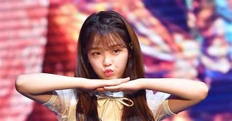 [포토엔hd]오마이걸 승희 새해맞이 큰 절 포즈