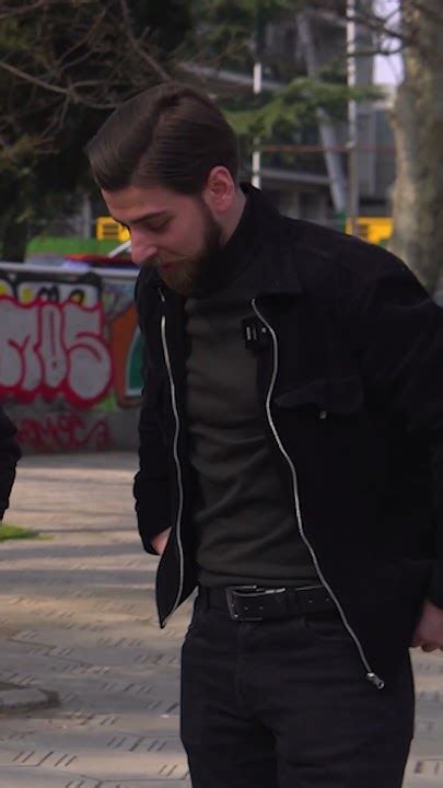 Prank ვუმტრევთ ხალხს ტელეფონებს 🔨📱 Youtube