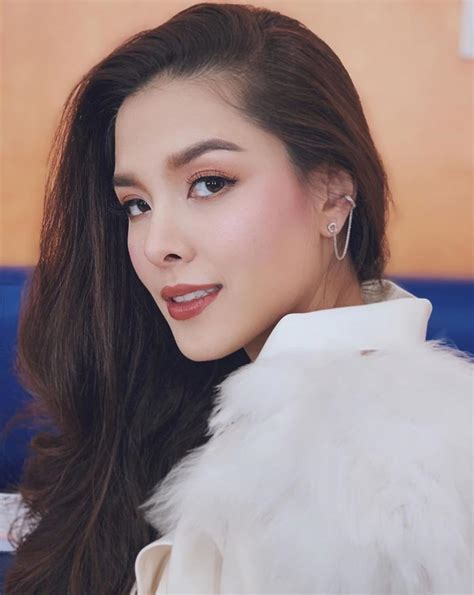 ลีเดีย เป็นงง คอมเมนต์ชมรูปใต้น้ำใน Ig ทาทา ยัง แต่กลับโดนคนด่าเละ