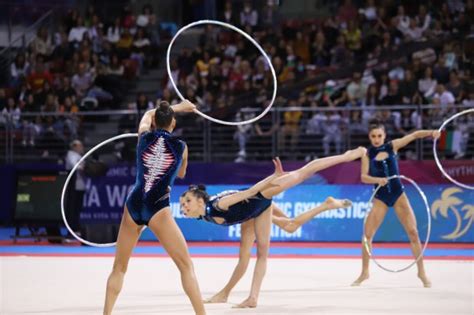 10 медала спечелиха българските гимнастички на Световната купа в София