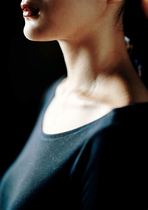 Nana Oda 織田奈那 ファースト写真集 無頼派の純情 Set02 Everia Club