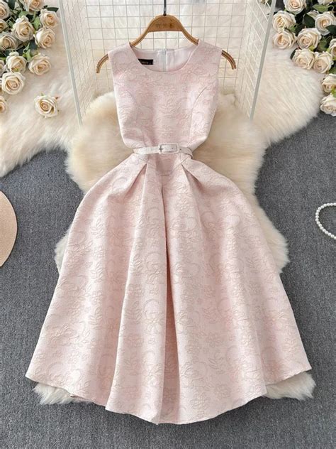 Badu Bg Лятна френска елегантна жакардова рокля с бродирани цветя за рожден ден Дамска шикозна