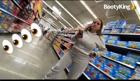 Phat Booty Latina Milf Grocery Shopping She Caught Me Couple Times But I Was Already Locked In