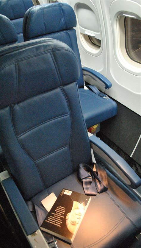 Boeing 717 Seating Chart Delta