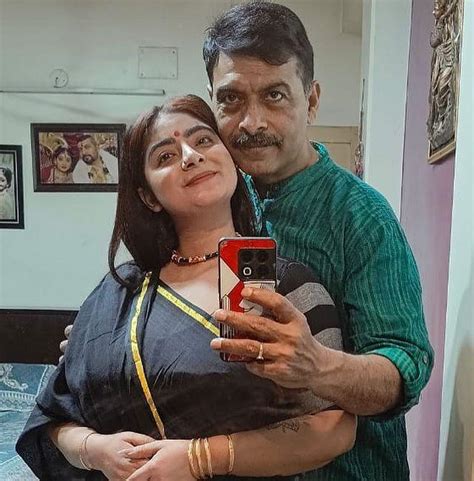 Sudip Mukherjee পথক কল বসয আদর সদপর অভনতর চয কত ছট তর দবতয সতর