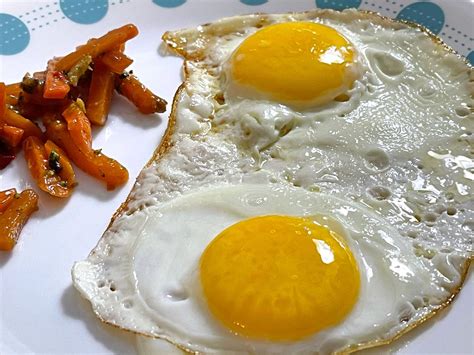Sunny Side Up Eggs Vs Over Easy Eggs