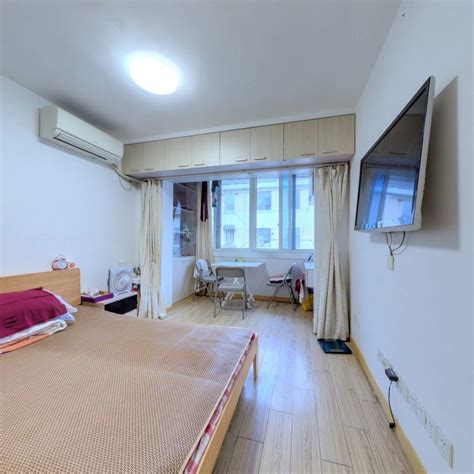 上海虹口临平路410号线海伦路地铁口电梯一房交通便利配套齐全胡家木桥路35弄二手房1室1厅3325平米二手房出售 上海贝壳