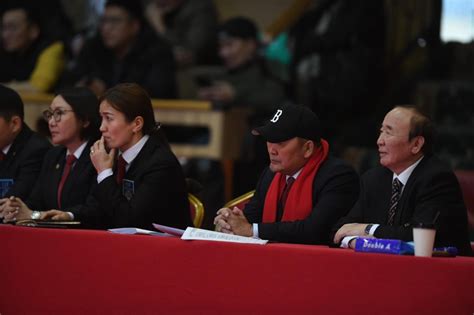 Ерөнхийлөгч асан Х Баттулга Бөхийн өргөөд Жүдогийн УАШТ үзэж байна