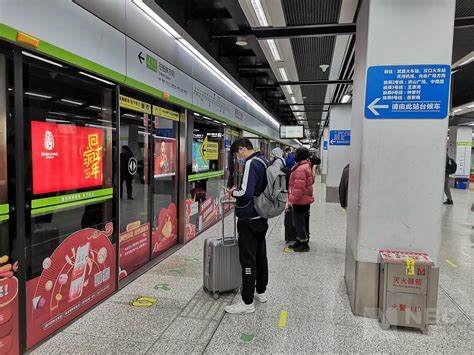 武汉地铁首班人多吗 武汉地铁2号线人最多 武汉地铁挤 第7页 大山谷图库