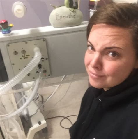 ‘scamanda Review Cancer Scammer Podcast Is Riveting Huffpost Latest News