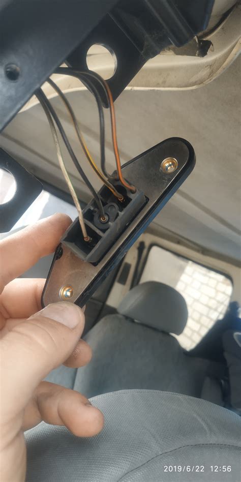 Контакты сдвижной двери — Ford Transit (5G), 2,5 л, 1997 года ...