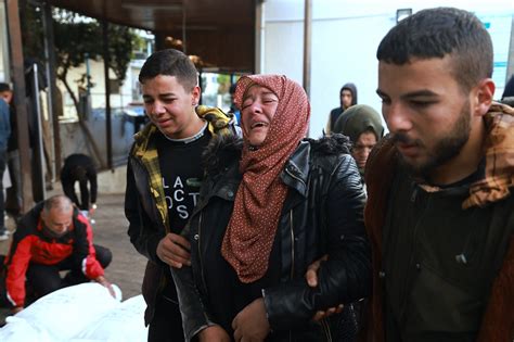 شهداء وجرحى في غارات إسرائيلية على رفح وخان يونس وغزة
