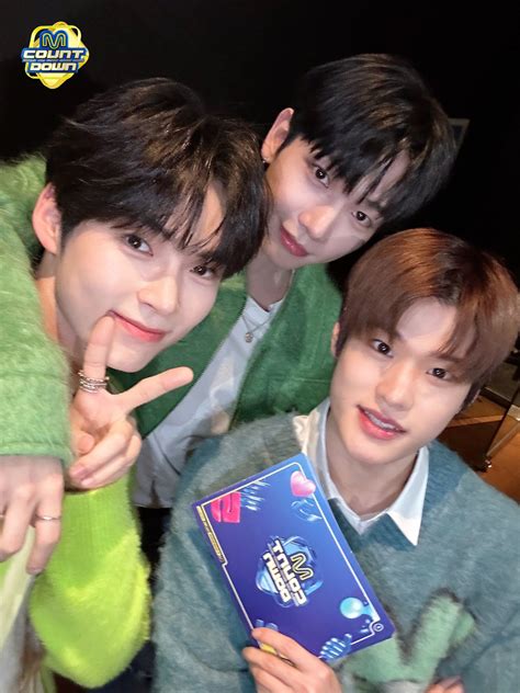 [잡담] 멍또캣 사진 코여워 인스티즈 Instiz 연예 카테고리