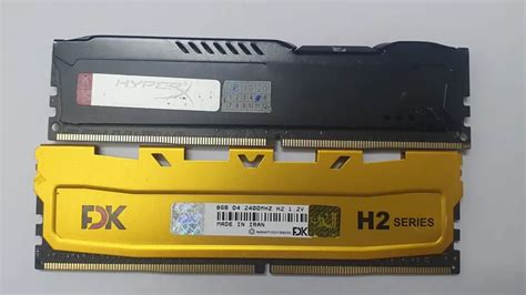 فروش دو عدد رم 8 گیگ Ddr4 مشکل دار