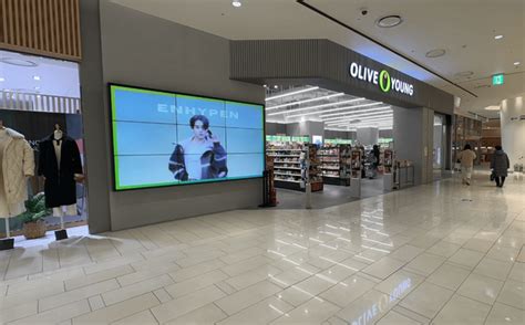 “내 손으로 직접” 전국 올리브영 매장에서 내 최애 스타 광고 나오게 하는 방법 떴다