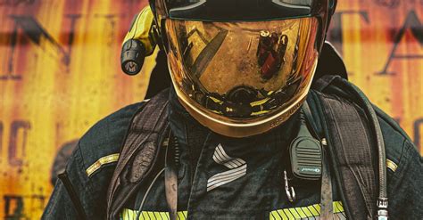 갑옷 거리 공공 서비스 과장된 어조 구조 담배를 피우다 당직 마스크 미션 반사된 방어 방패 보안 보호 장구 보호하다 불 불꽃 비상 생명 구원