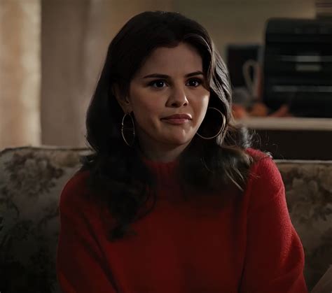Mabel Mora In Only Murders In The Building Season 01 Ep 03 Selena