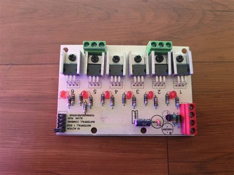 Channel V Dc Design Chaser Chd LED CENTRE