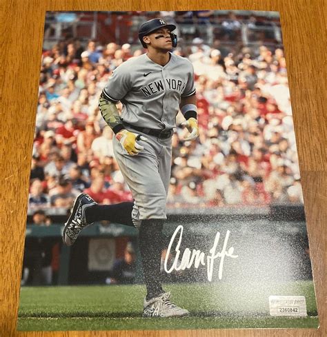 Aaron Judge Signed New York Yankees 8x10 Photo Coa And Hologram Etsy