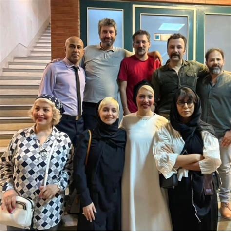 خبر شوکه کننده ؛ نازنین بیاتی ازدواج مجددش را علنی کرد رونمایی نازنین بیاتی از حلقه میلیاردیش