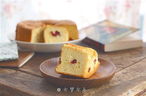 奶油蔓越莓戚風 我的莓好食光 每日頭條