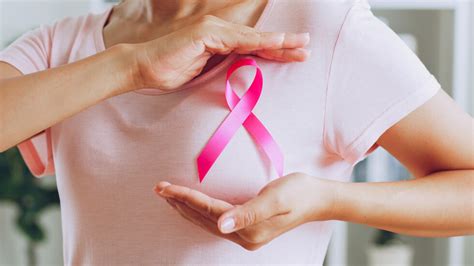 Столична болница с кампания за безплатни прегледи за рак на гърдата Nova