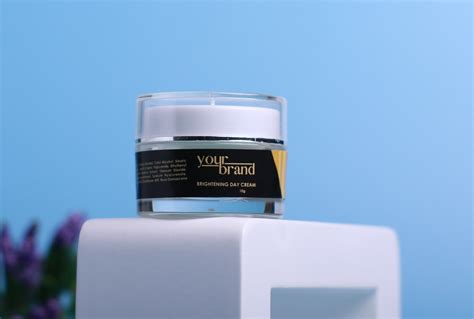 Contoh Promosi Produk Kosmetik Yang Bisa Membuat Orang Tertarik