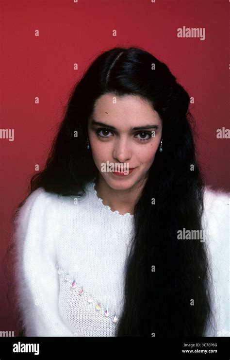 Actress Kathleen Beller 60 Photos Moonagedaydreamfilm