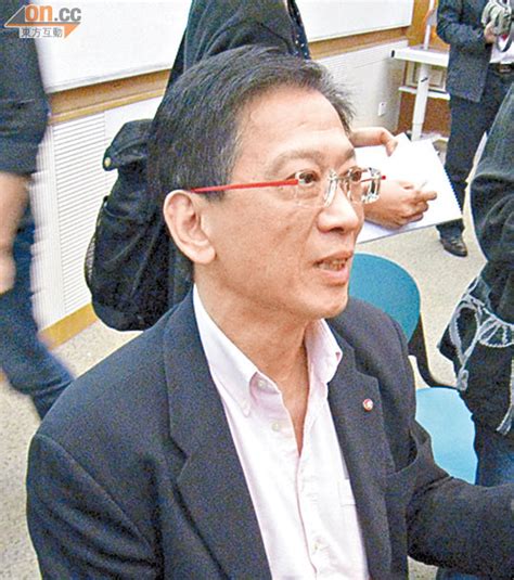 胡漢清晤母交支票顯誠意 東方日報