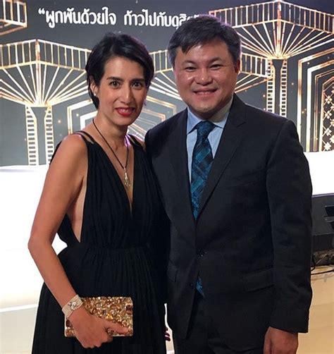 บอย ถกลเกียรติ โพสต์หวานวันครบรอบภรรยา คุณปริม ใช้ชีวิตคู่มานานถึง 17 ปี