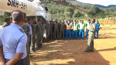 ටොන් 25ක උපකරණ සහ ද්‍රව්‍ය ගුවනින් ශ්‍රී පාදස්ථානයට රැගෙන ගිය හැටි ඡායාරූප Dasatha Lanka News