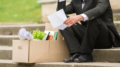 По малко безработни и по ниска безработица отчитат от бюрата по труда в Кърджалийско Новини бг