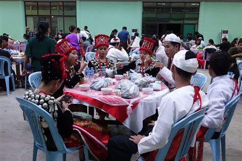 Dvb မြစ်ကြီးနားတွင်ကျင်းပသည့် တိုင်းရင်းမီဒီယာညီလာခံကြိုဆိုပွဲ ဓာတ်ပုံ