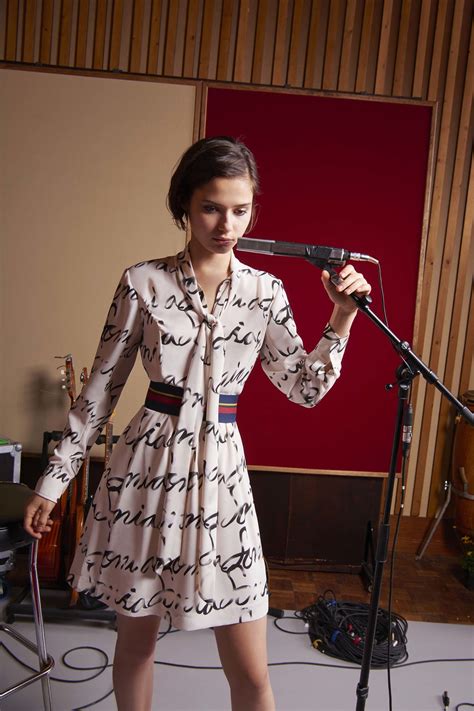 Pictures Of Sonia Red