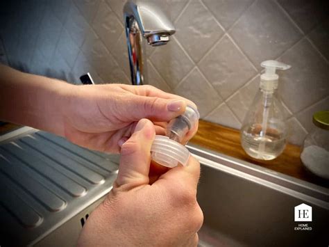 How To Clean A Soft Flask Home Explained