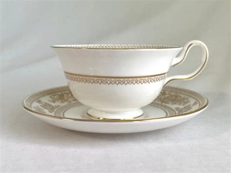 웨지우드 콜럼비아 골드 피오니잔 소서 듀오 세트 무료배송 홍차잔 커피잔 앤틱잔 빈티지잔 도자기 본차이나 영국 찻잔 접시 그릇 컵 핸드드립 홈카페